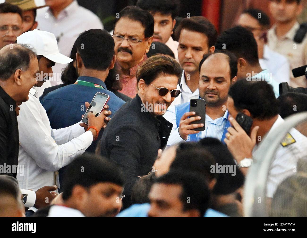 NEW DELHI, INDIA - JUNE 9: Bollywood actor Shahrukh Khan during the ...