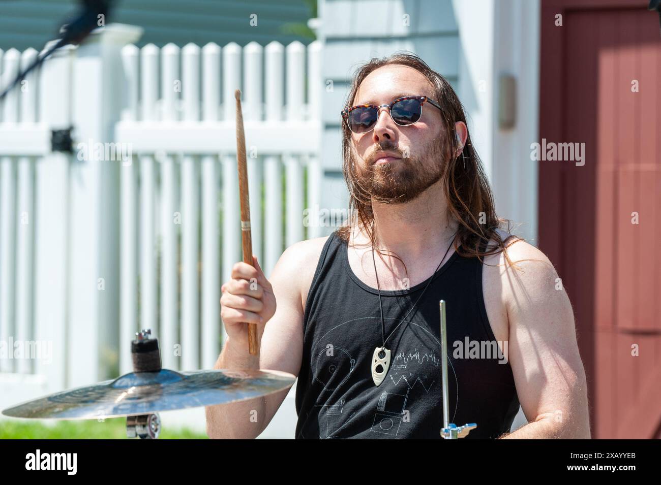 Mother Fungus, Boston-based psychedelic rock band, playing an energetic ...
