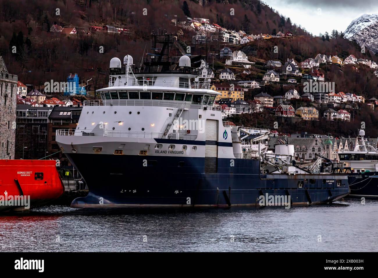AHTS subsea installation offshore supply vessel Island Vamnguard at ...