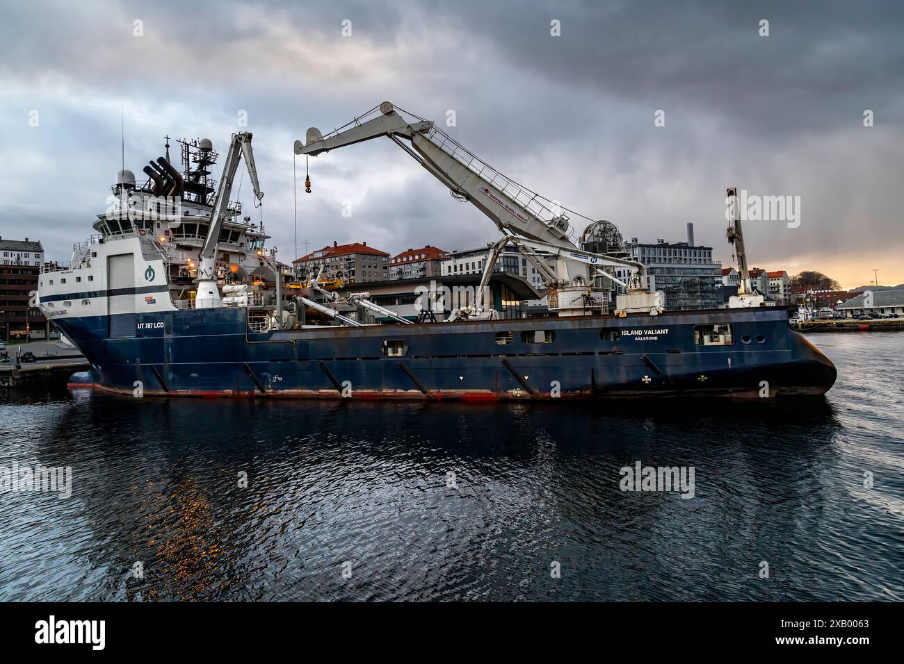 Ut 787 lcd hi-res stock photography and images - Alamy