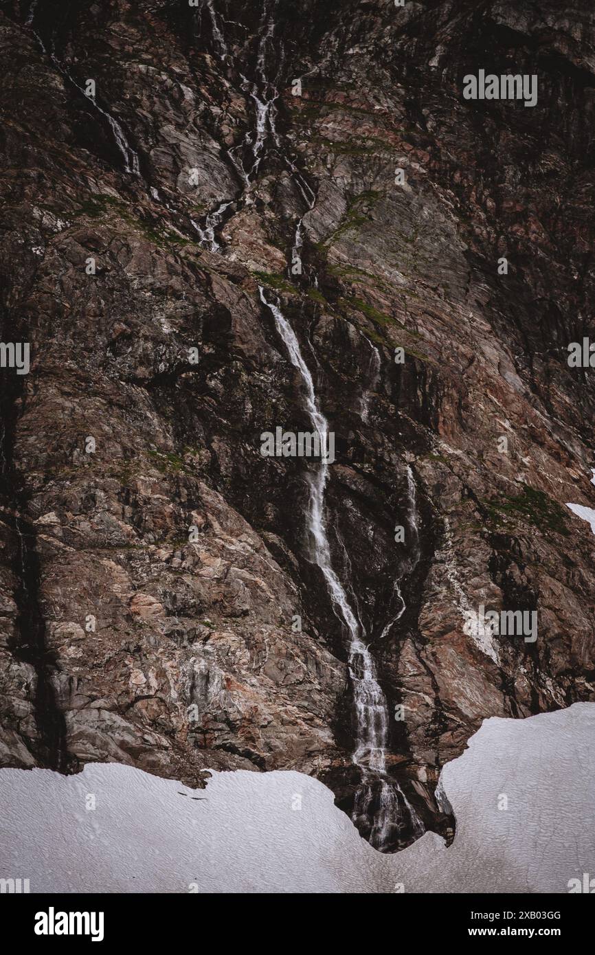 Cascading waterfalls flow down hi-res stock photography and images - Alamy