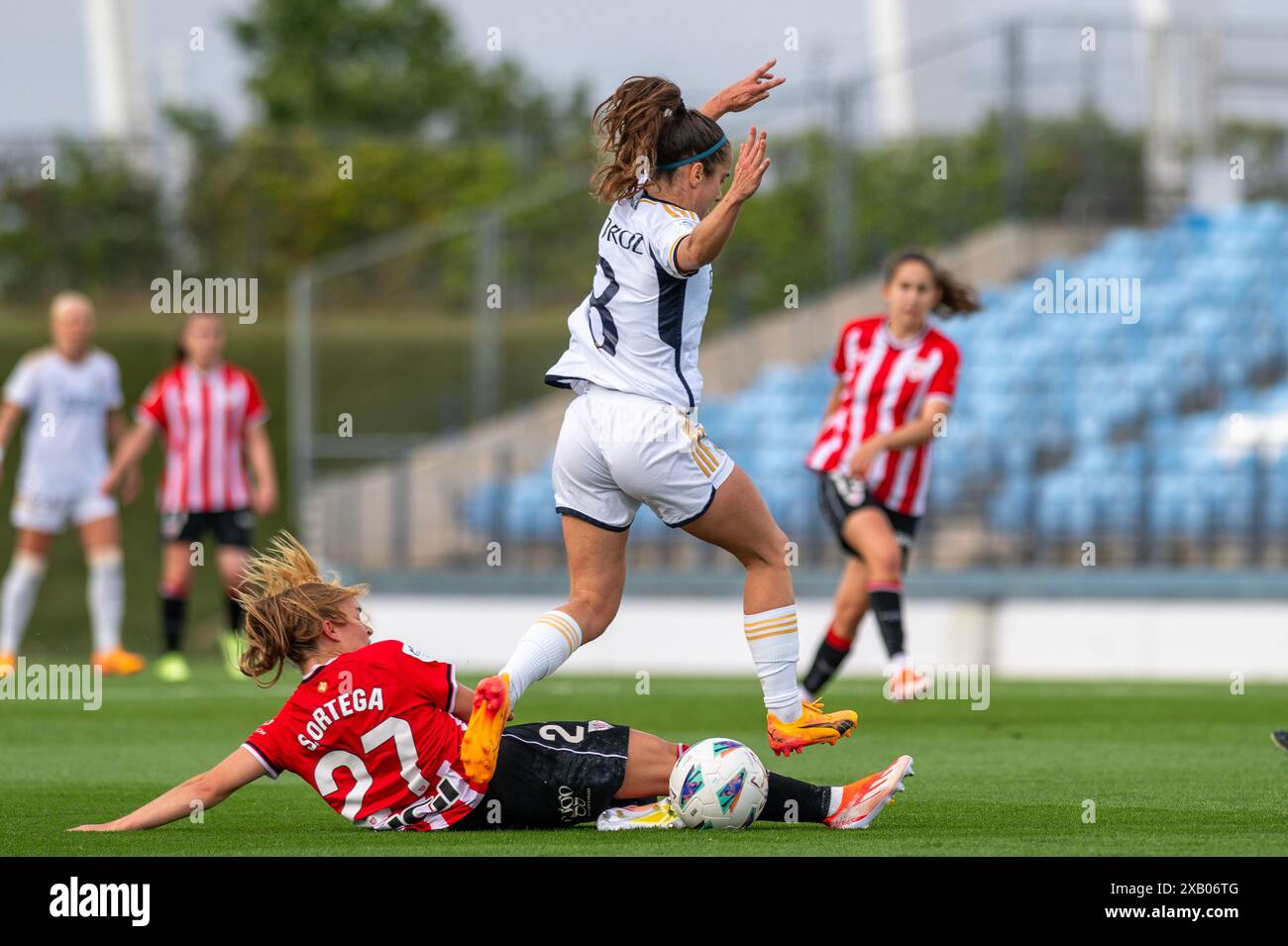 Valdebebas, Madrid, Spain. 9th June, 2024. 8 MAITE OROZ - 27 SARA ORTEGA RUIZ. (Credit Image ...