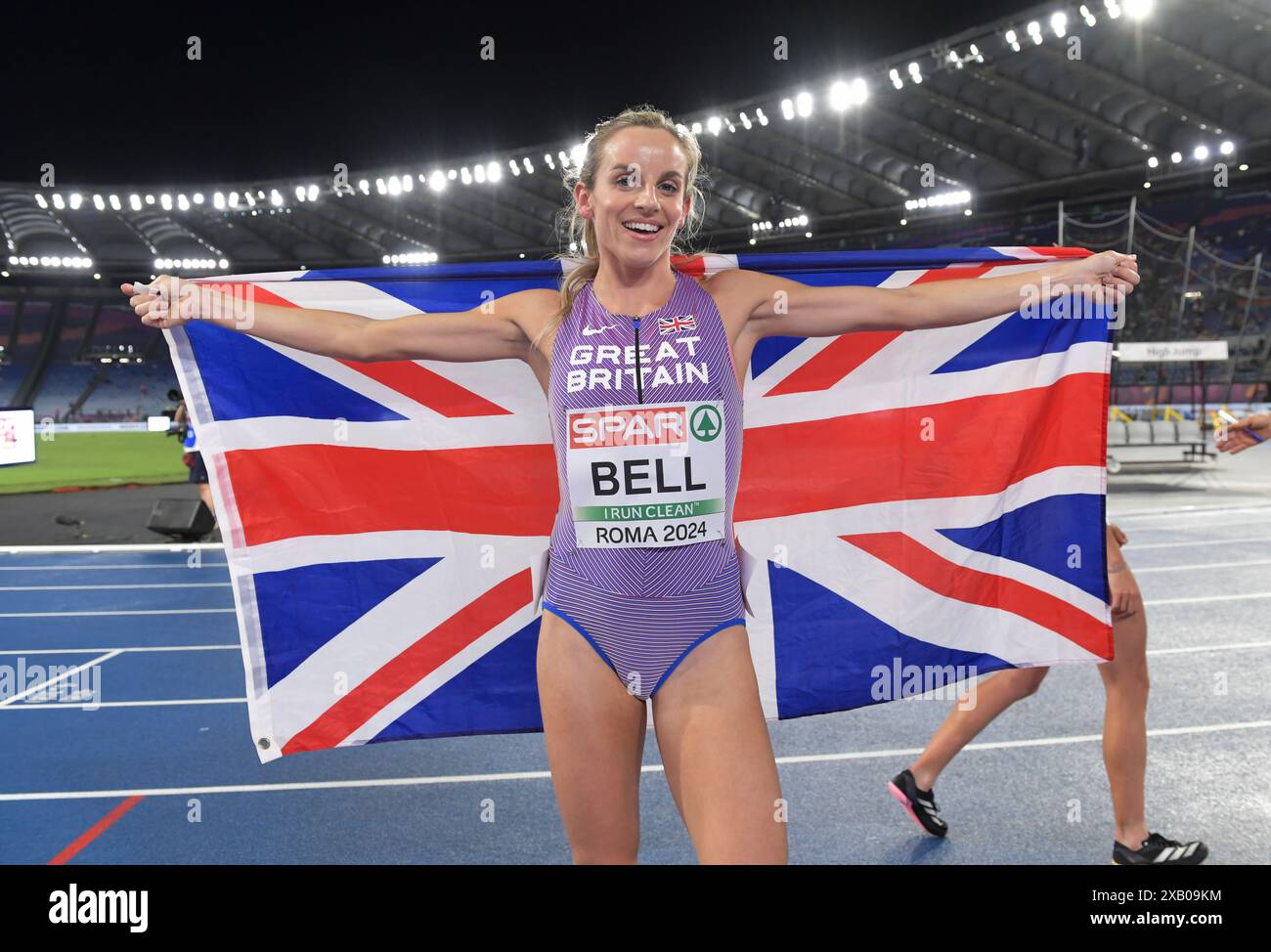 Track female second place finish hi-res stock photography and images ...