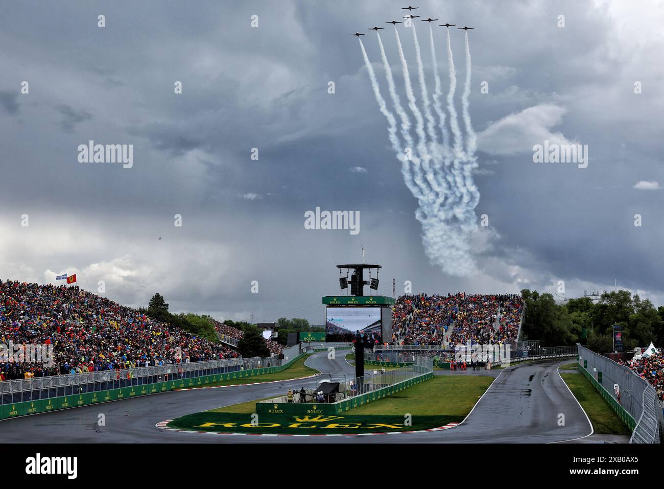 Montreal, Canada. 09th June, 2024. Circuit atmosphere - air display ...