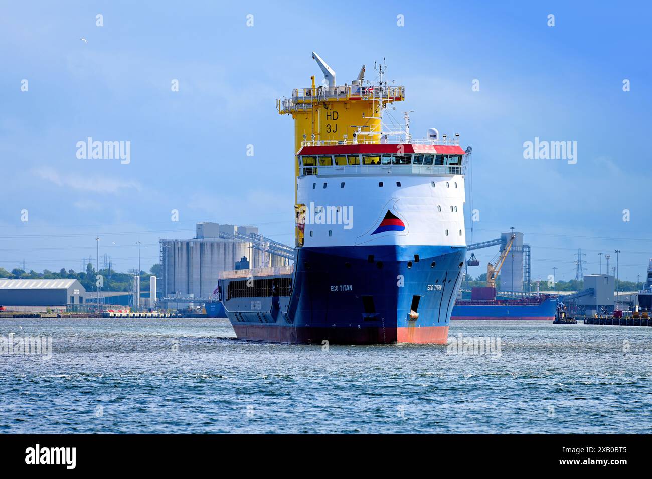 Ship ECO TITAN delivering wind turbine base parts manufactured at ...