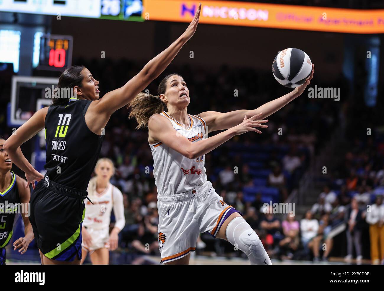 June 9, 2024: Phoenix's .Rebecca Allen (11) drives to the basket as ...