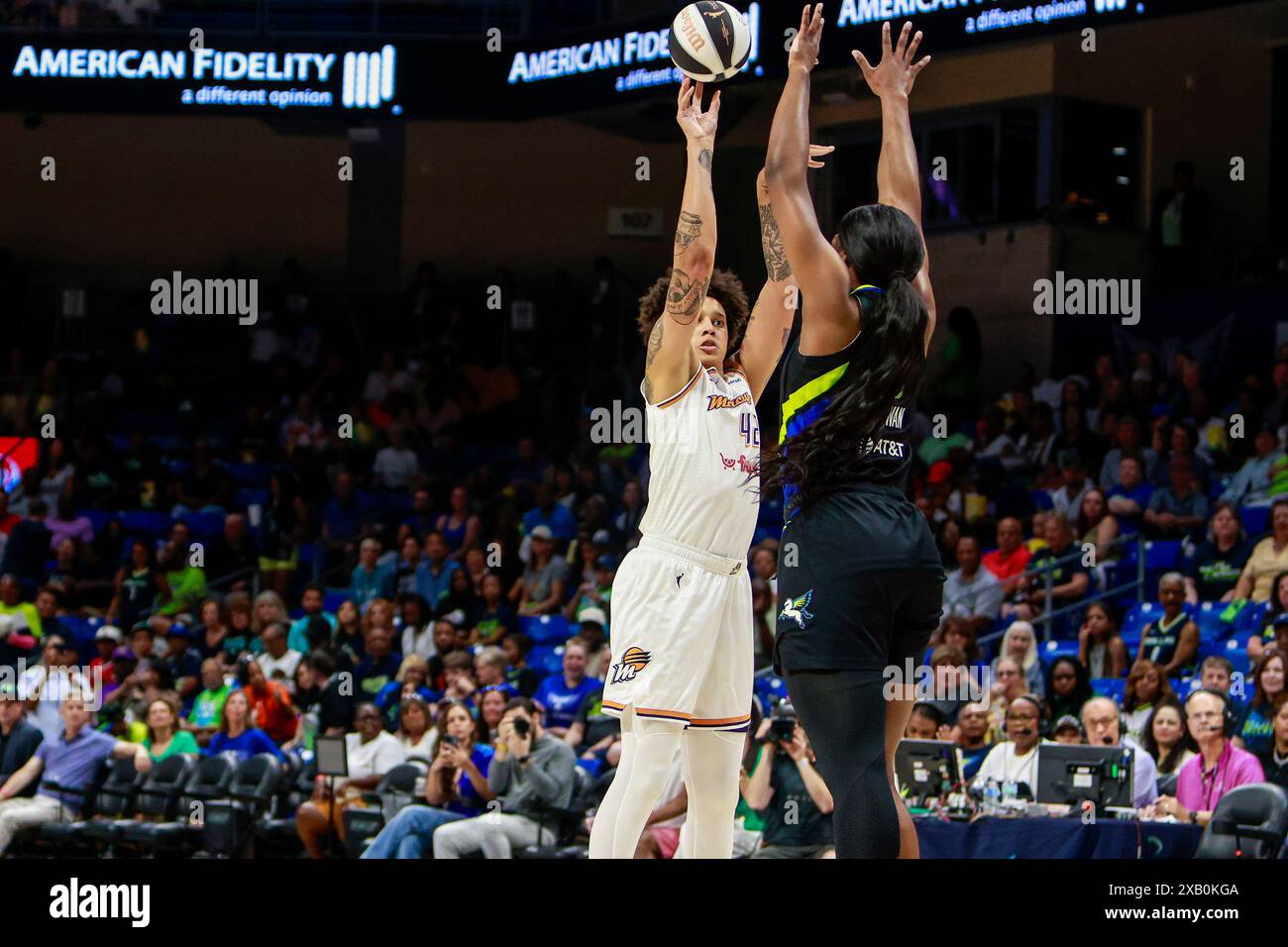 Arlington, Texas, USA. 9th June, 2024. Phoenix Mercury center BRITTNEY ...
