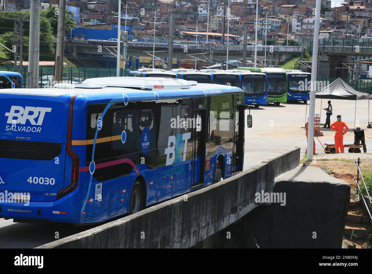 brt transport system in salvador salvador, bahia, brazil - outobro 24 ...