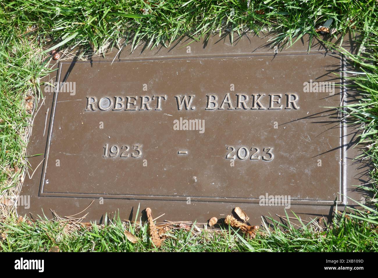Bob barker grave hi-res stock photography and images - Alamy