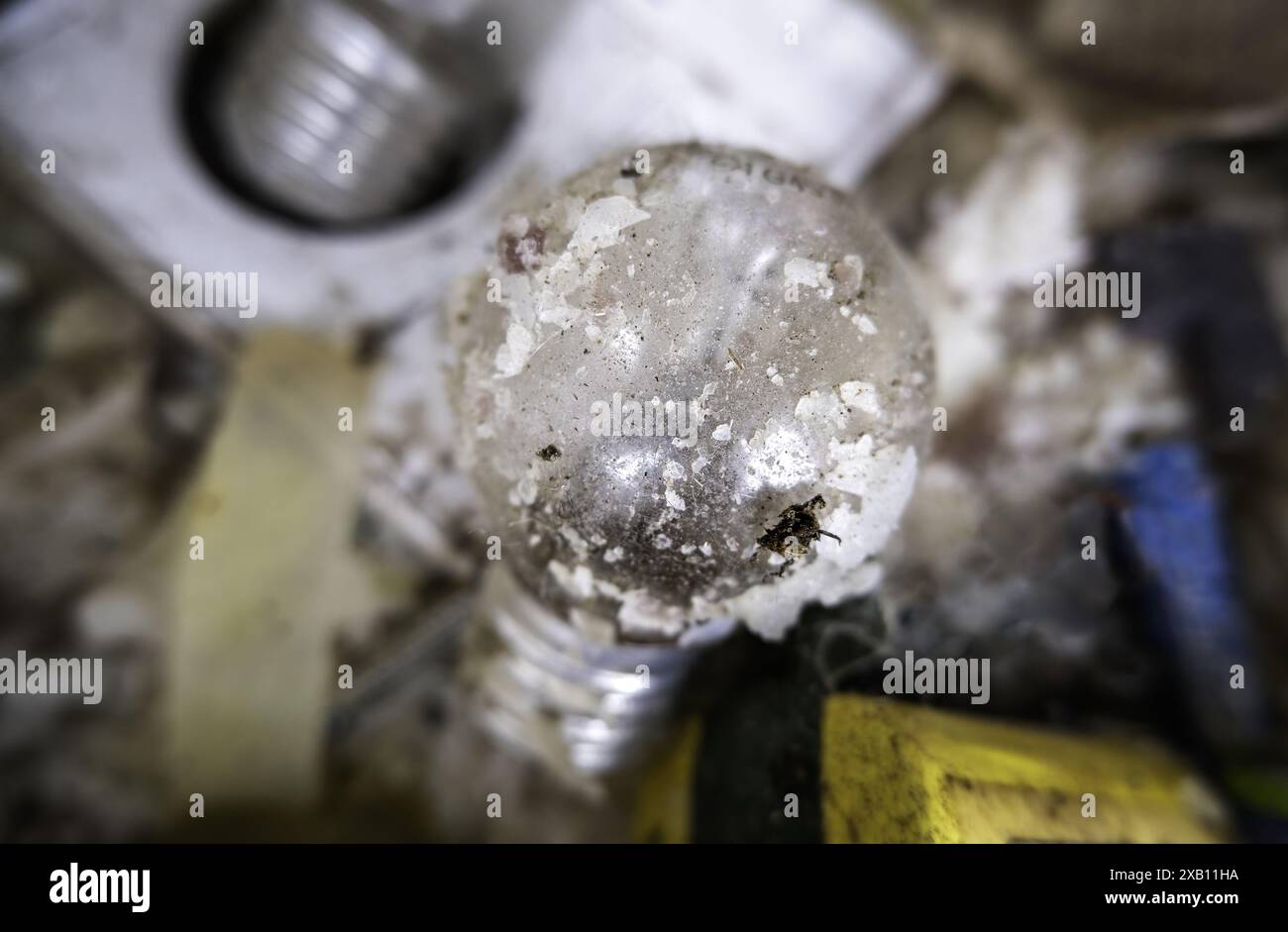 Detail of broken and damaged light bulbs, recycling Stock Photo - Alamy