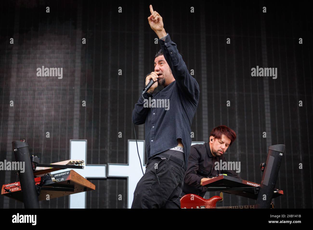 Nuremberg, Germany. 09th June, 2024. Chino Moreno (l) and Shaun Lopez ...