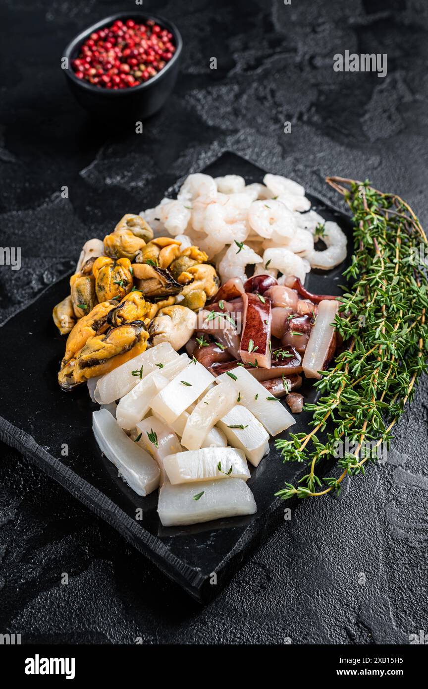 Seafood assorted platter, mix of mussels, clams, squid, octopus ...