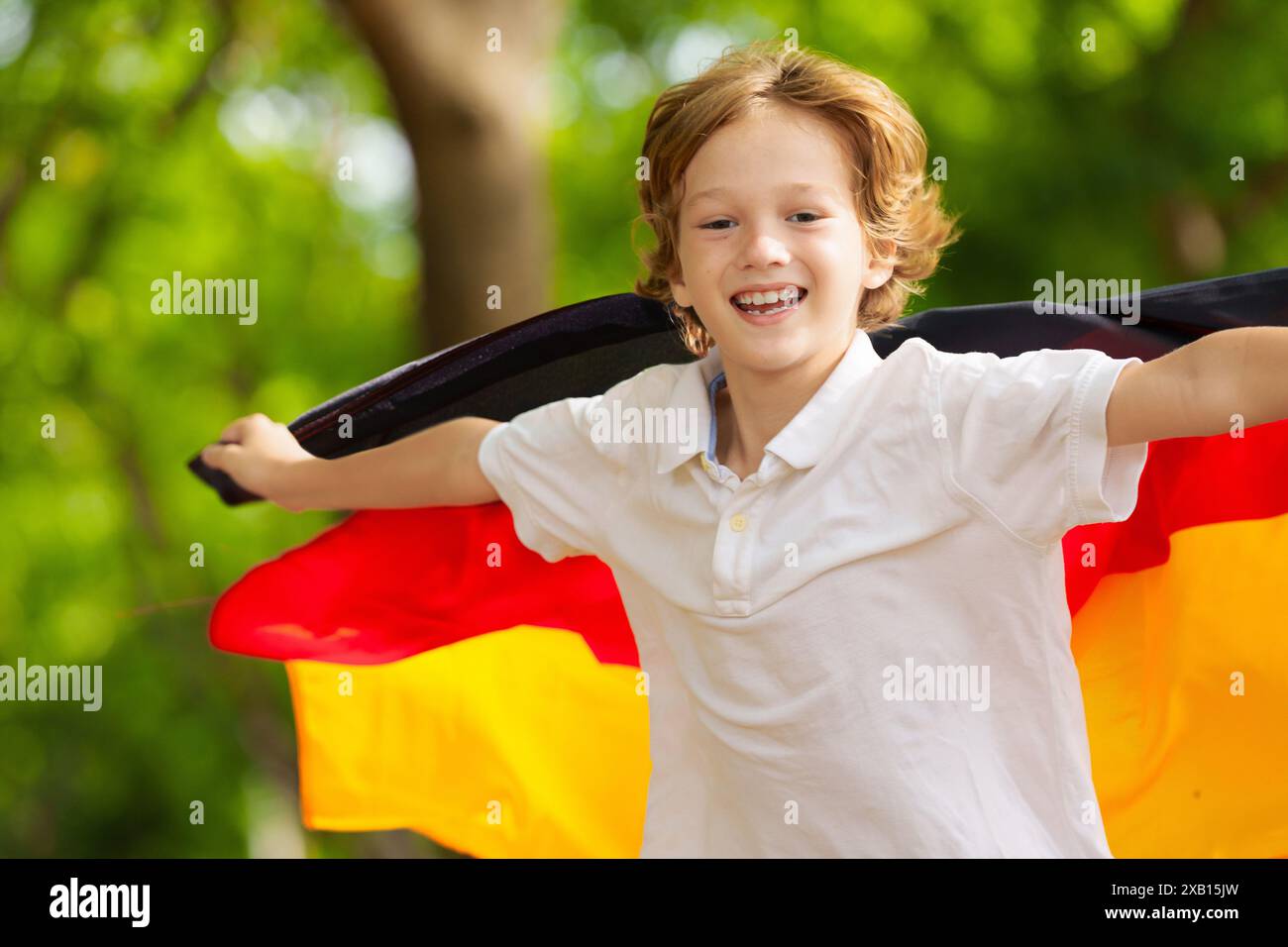 Bayern munich flag fan hi-res stock photography and images - Alamy