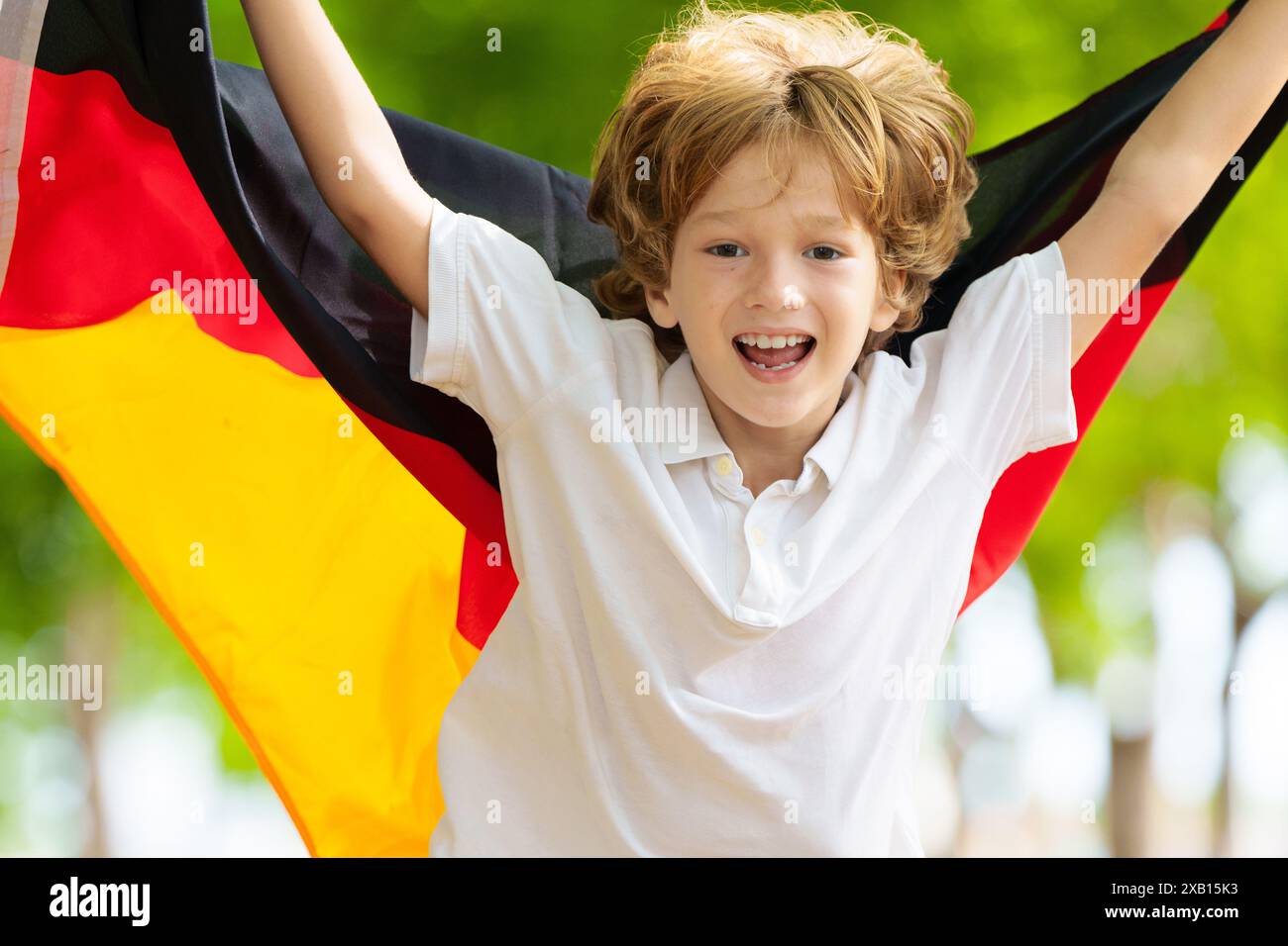 Bayern munich flag fan hi-res stock photography and images - Alamy