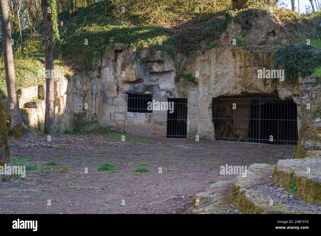 Limestone quarries converted for military use during the First World ...