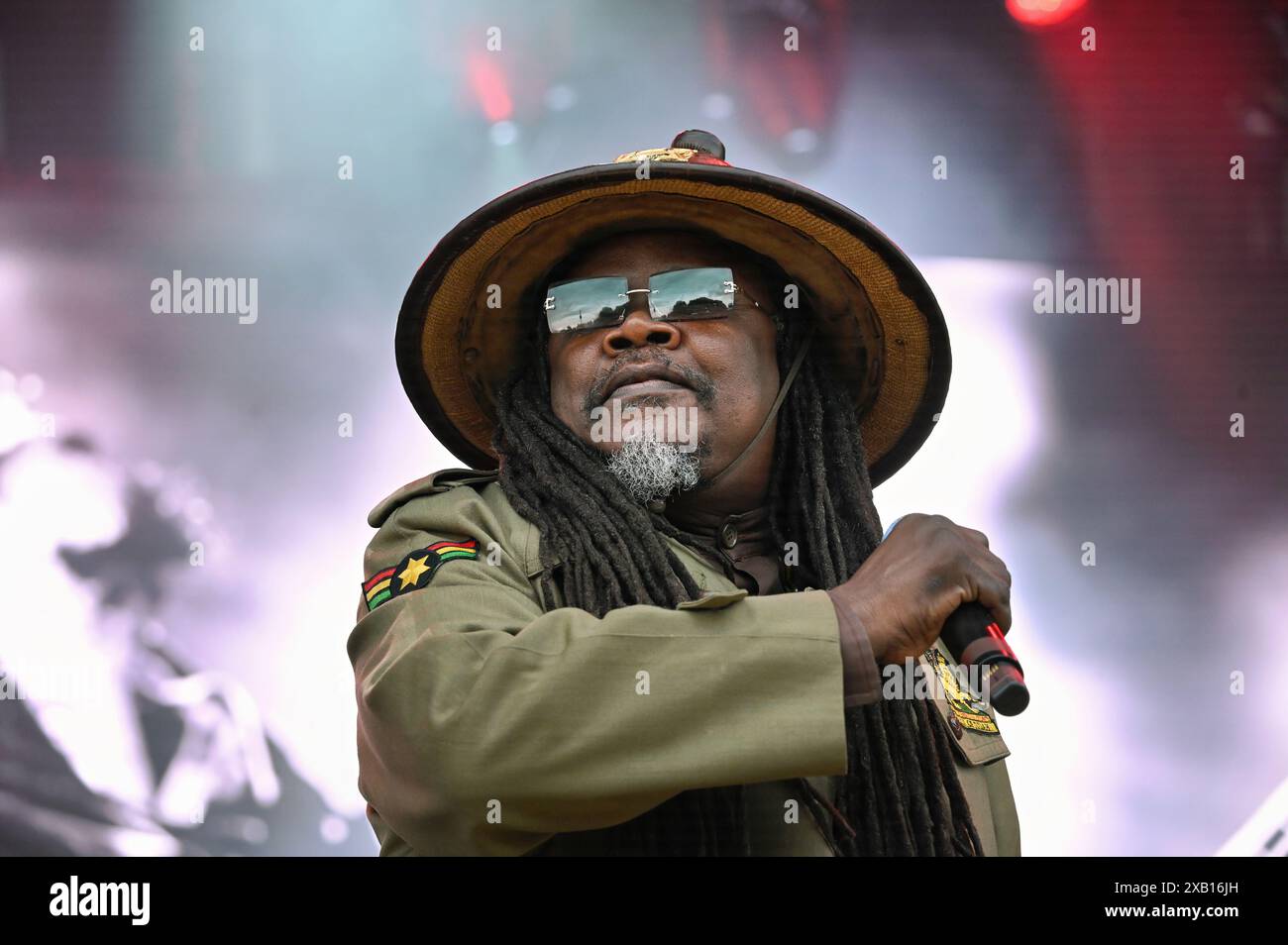 Elvira graham hi-res stock photography and images - Alamy