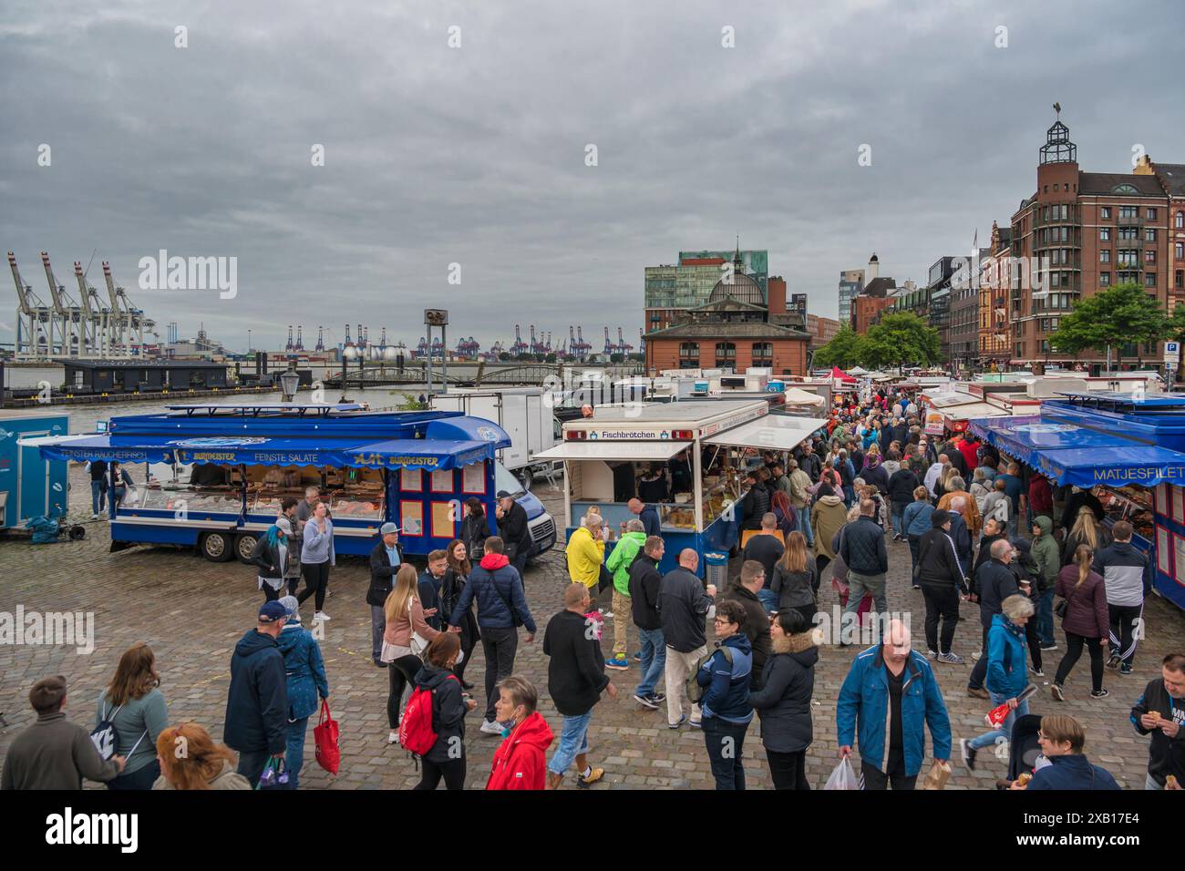 Hamburg, Germany - July 17, 2022: city skyline at famous Hamburg fish ...