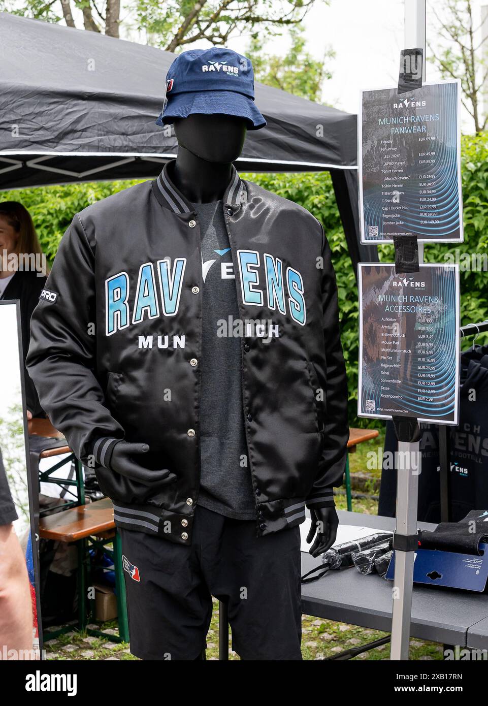 Ravens - Merchandising. Munich Ravens gegen Prague Lions, Football ...