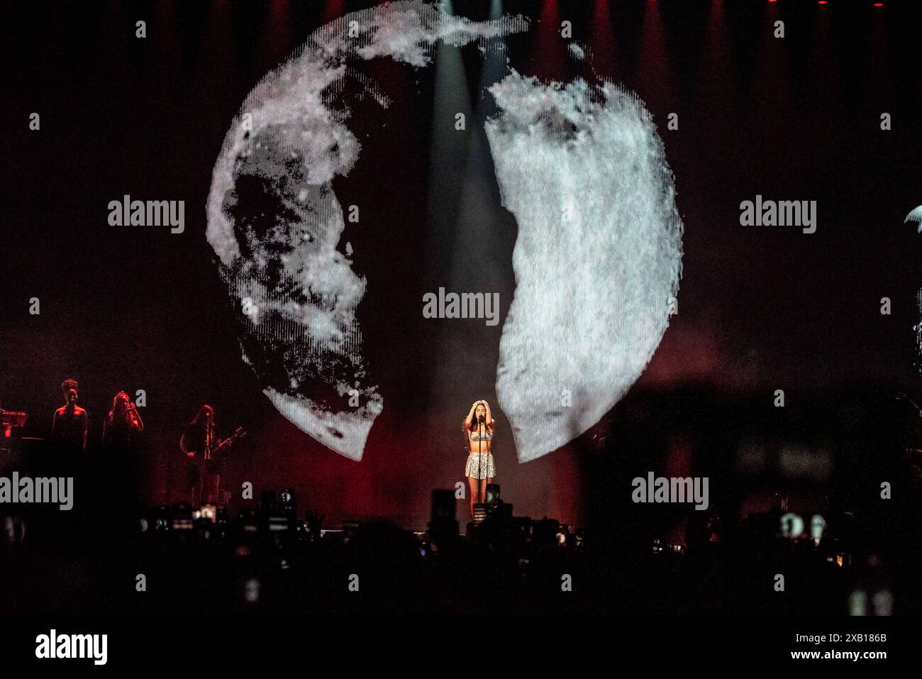 Music Concert - Olivia Rodrigo - Guts World Tour Olivia Rodrigo Bologna ...