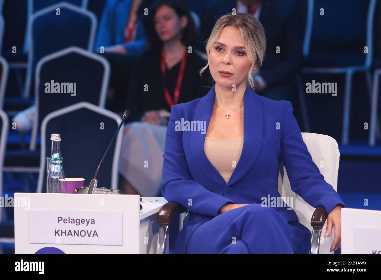 Group soloist hi-res stock photography and images - Alamy