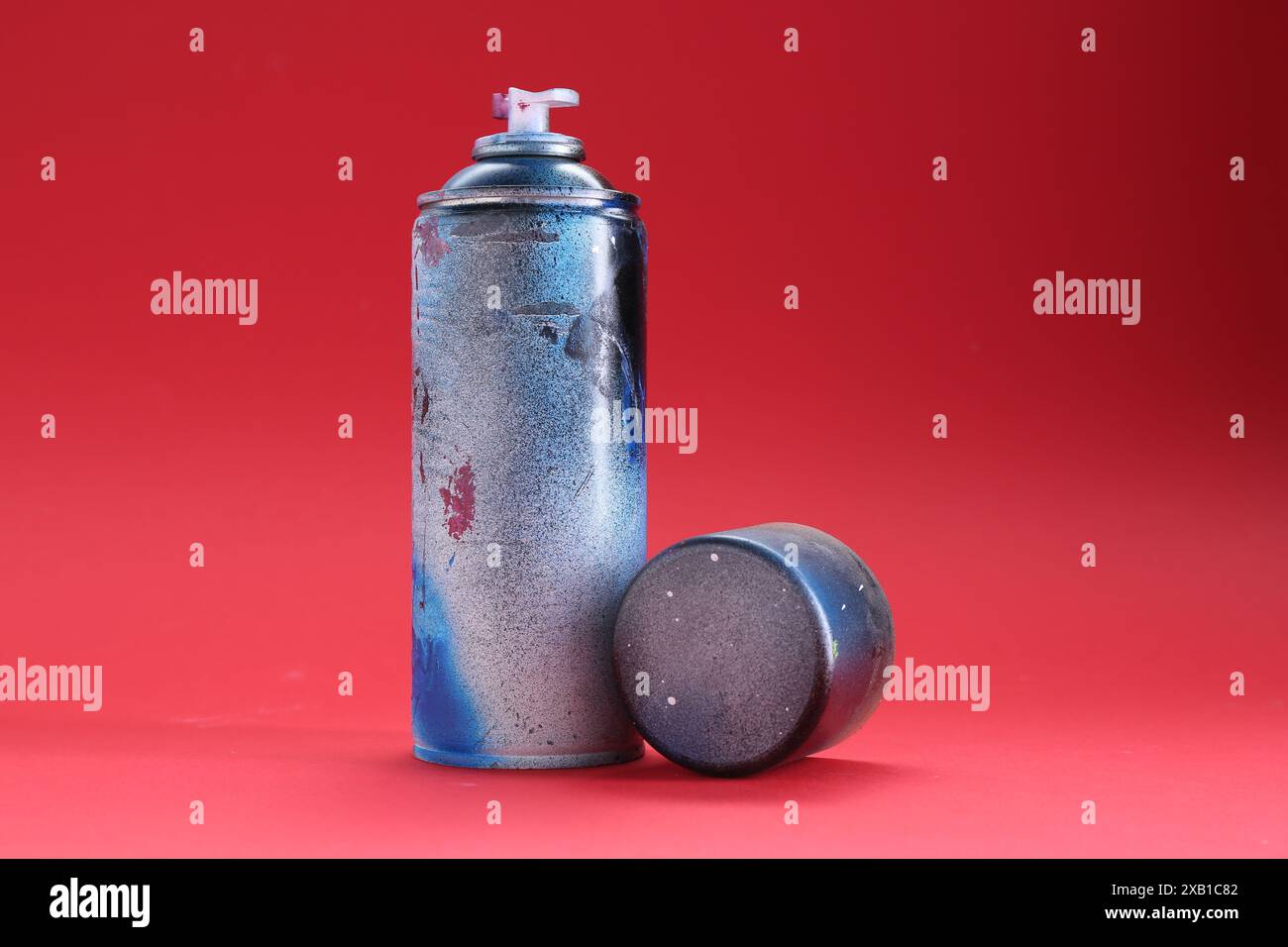 One red spray paint hi-res stock photography and images - Alamy