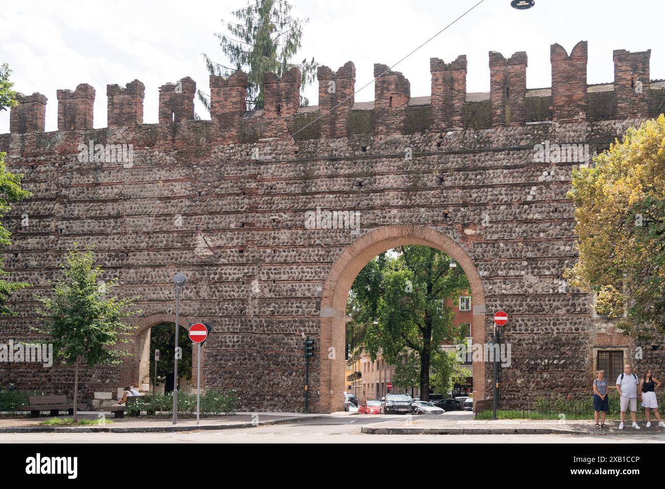 Verona municipal walls hi-res stock photography and images - Alamy