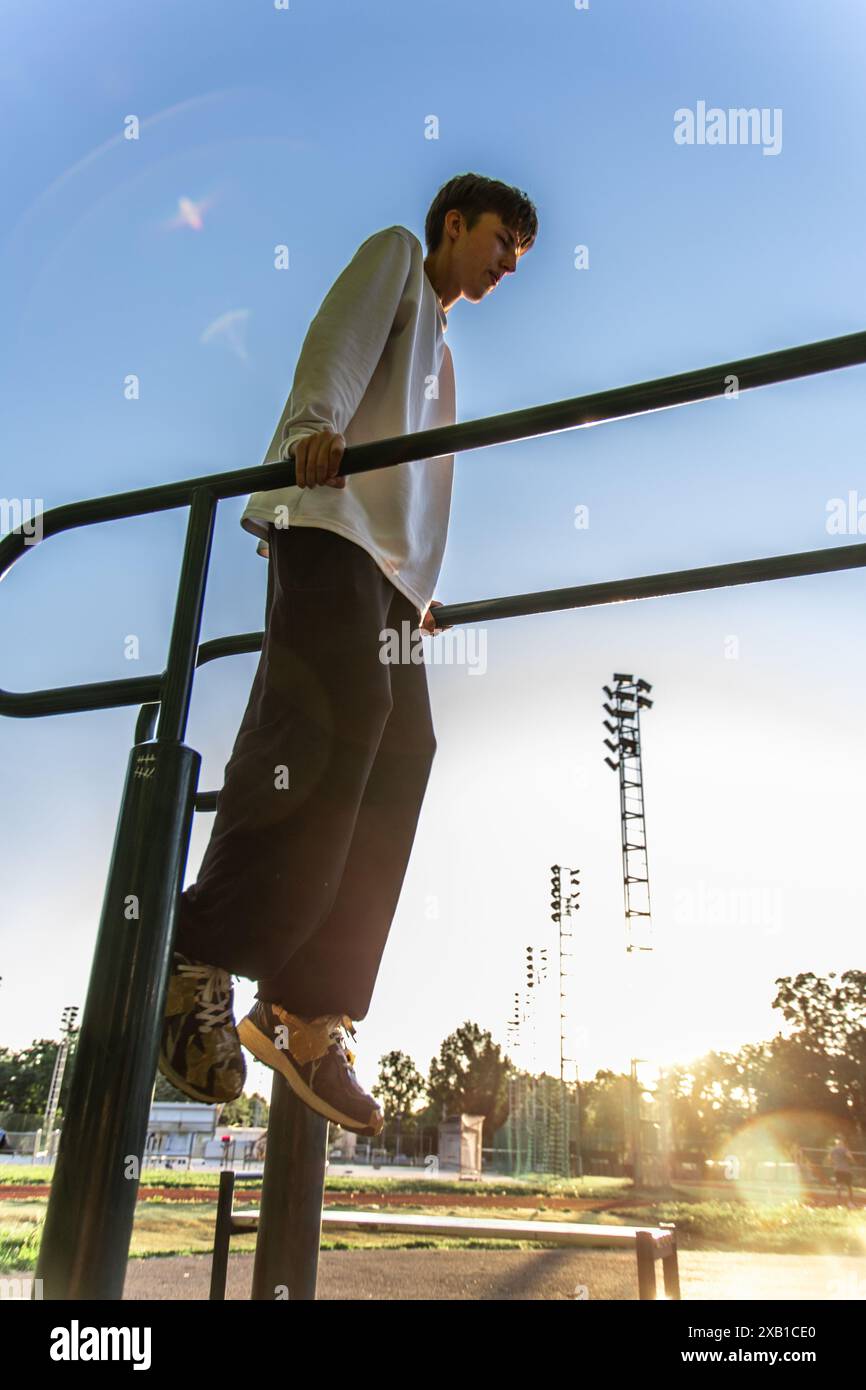 Strong man performs push ups hi-res stock photography and images - Alamy