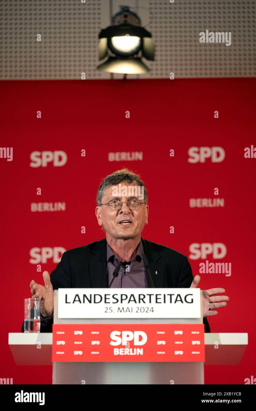 Christian gaebler hi-res stock photography and images - Alamy