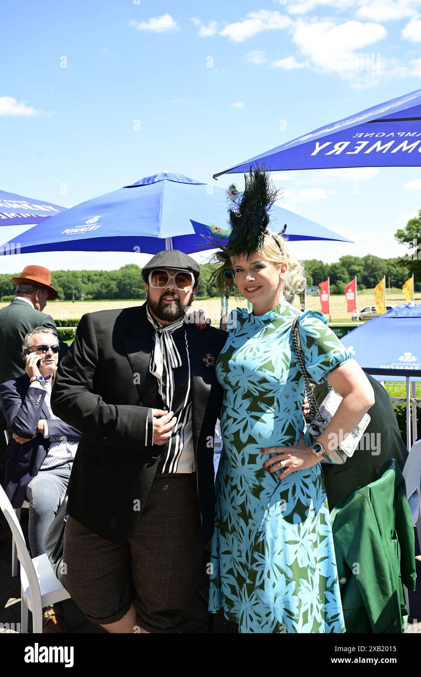 Steven Preisner und Eva Habermann beim Fashion Raceday auf der Rennbahn ...
