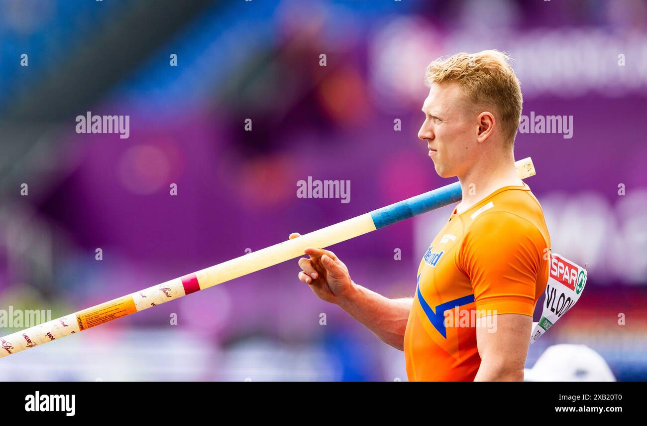 ROME - Menno Vloon in action in the pole vault event on the fourth day ...