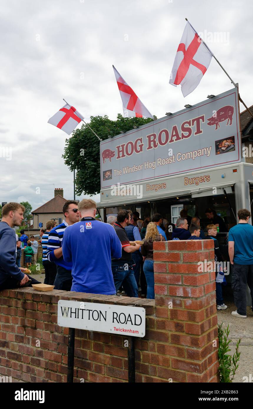 Gallagher English Premiership final rugby supporters queuing and eating ...