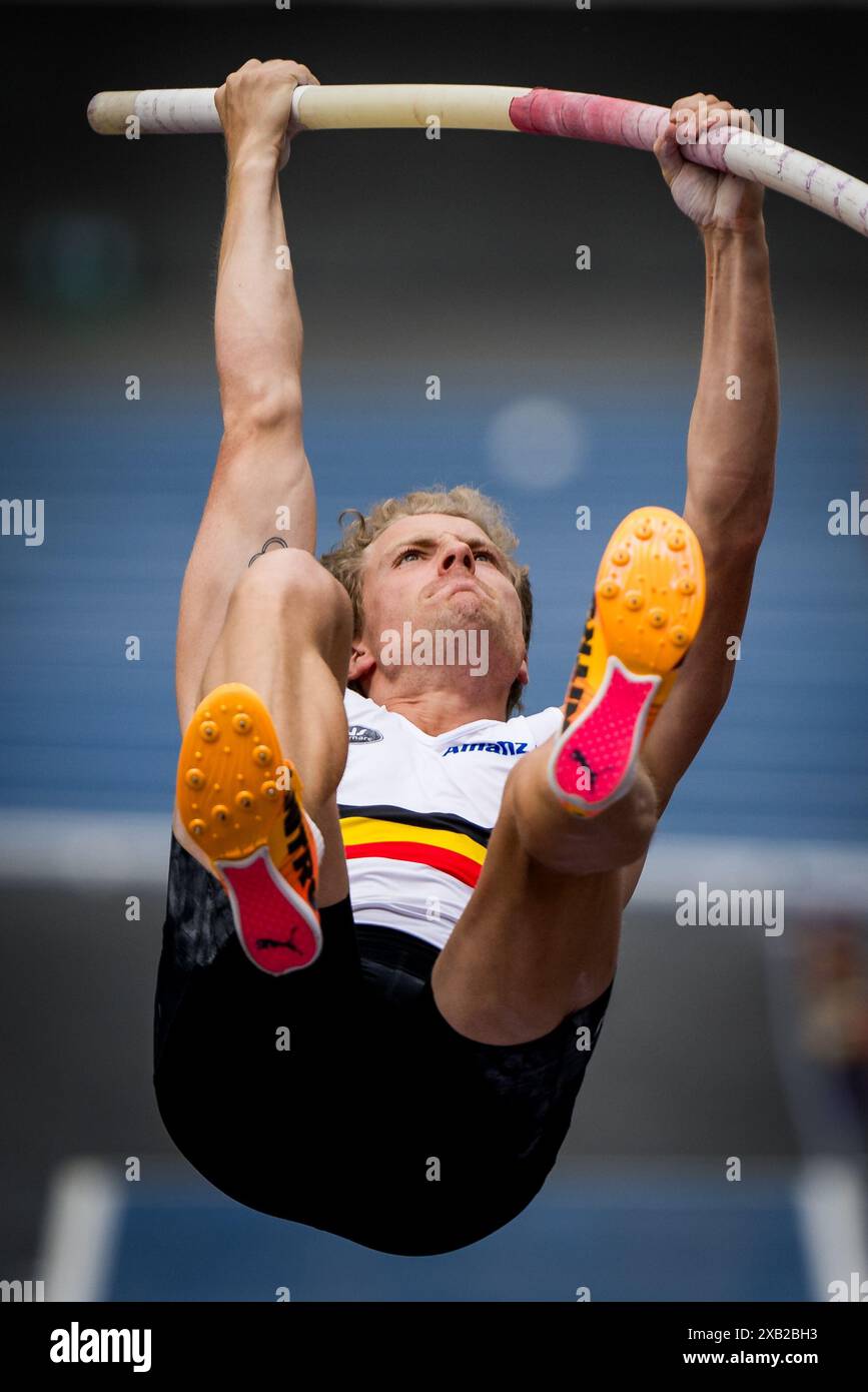 Belgian Ben Broeders pictured in action during the men's pole vault ...
