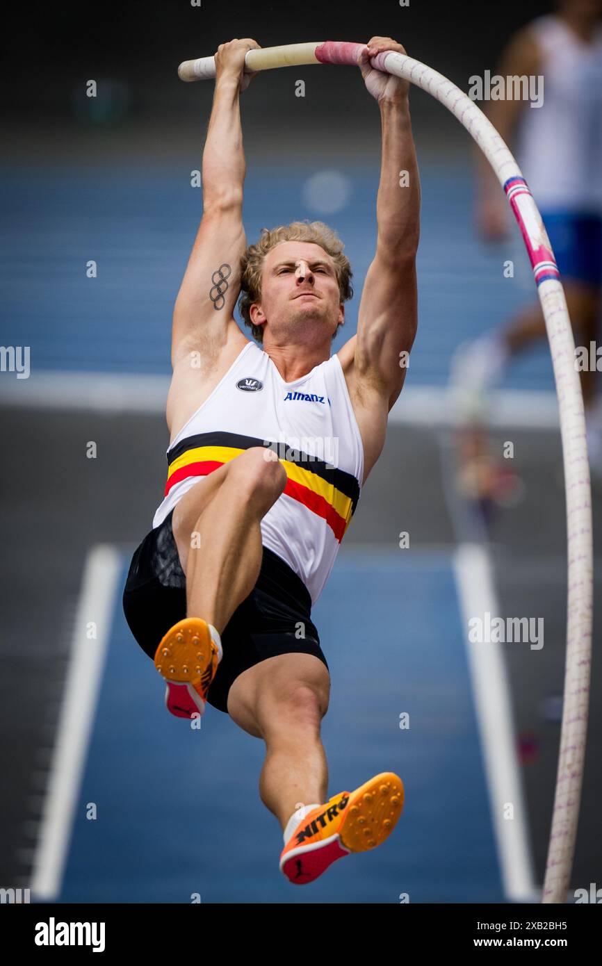 Belgian Ben Broeders pictured in action during the men's pole vault ...