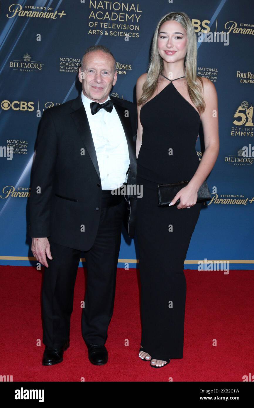LOS ANGELES - JUN 8: Mark Teschner, Amelia Teschner arrives at the 51st ...