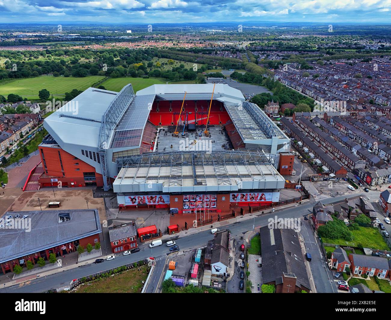 Taylor swift concert 2024 stage hi-res stock photography and images - Alamy