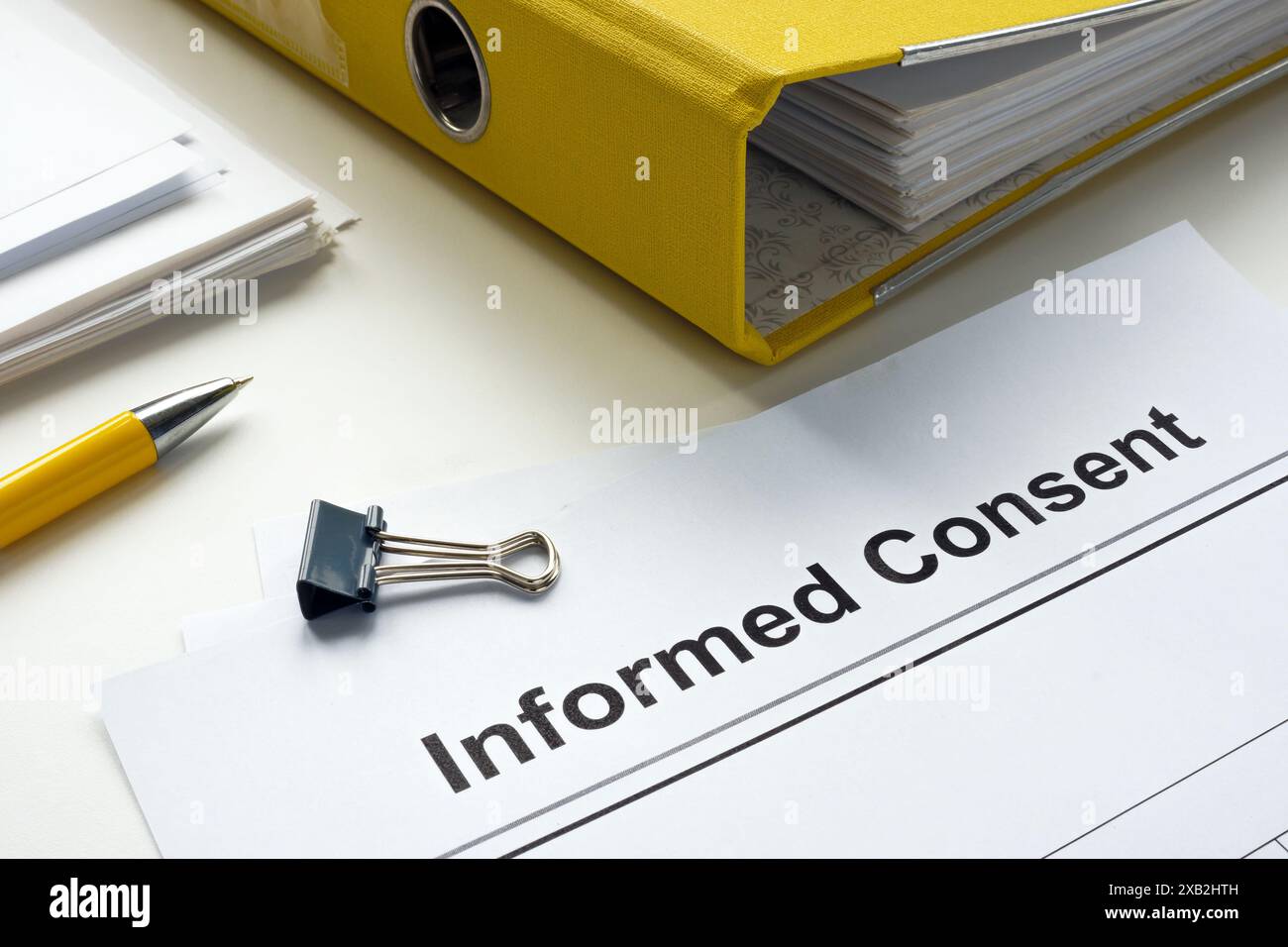 Informed consent hi-res stock photography and images - Alamy