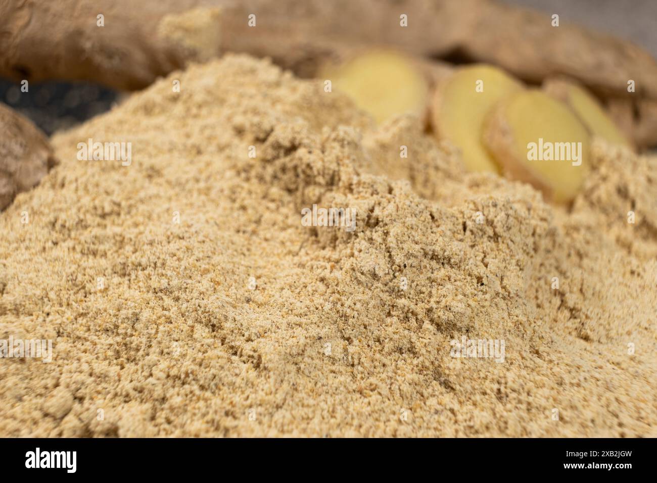 Ground ginger as a fine dry powder, macro Stock Photo - Alamy