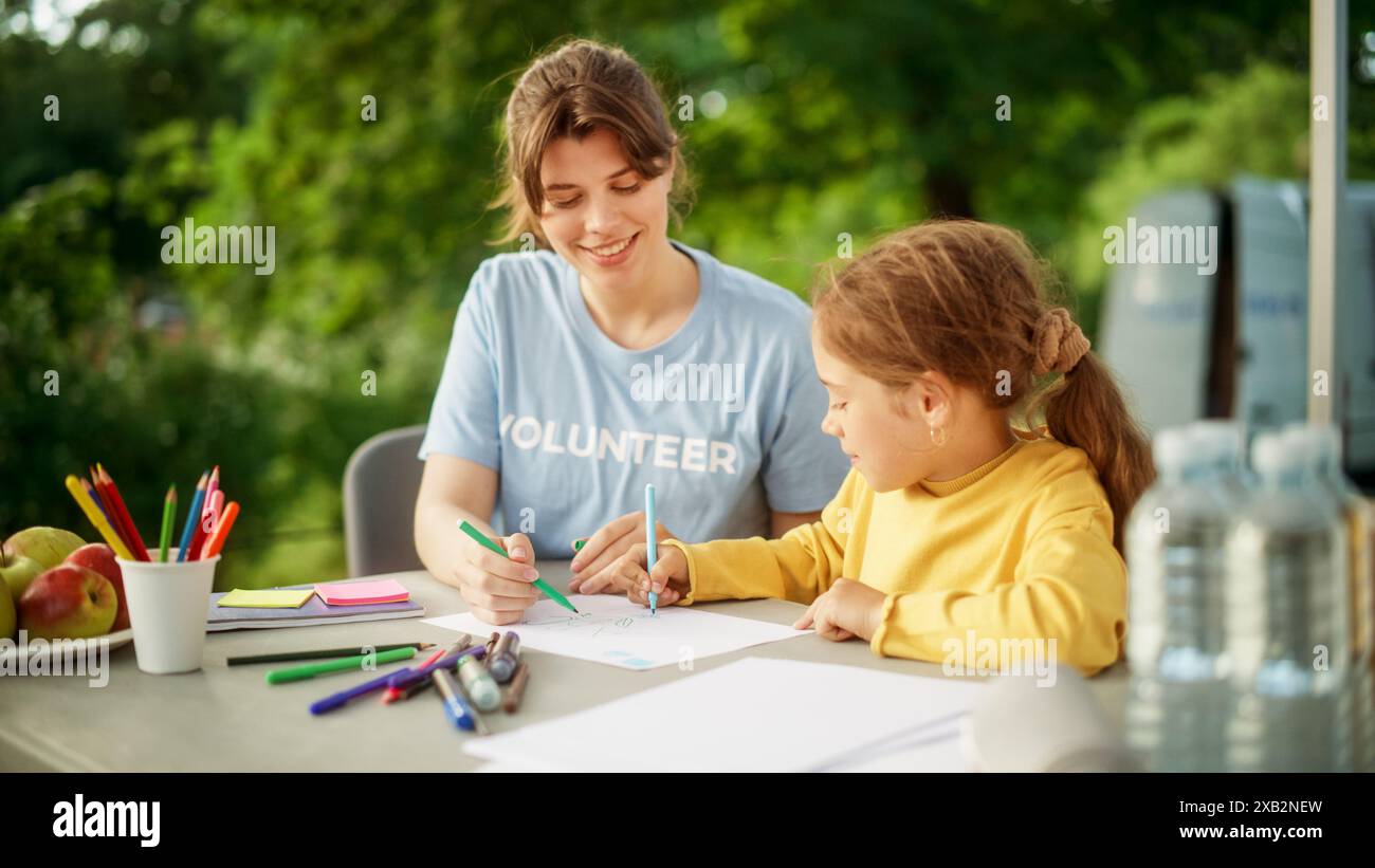 Humanitarian aid drawing hi-res stock photography and images - Alamy