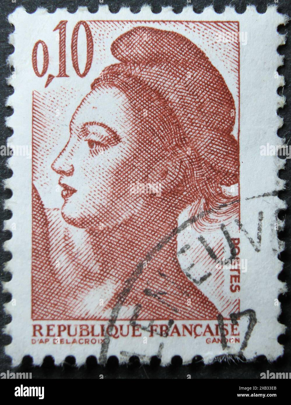 Letter envelope french postage stamp hi-res stock photography and ...