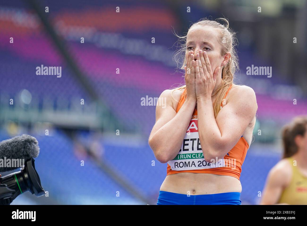 ROME, ITALY - JUNE 10: Cathelijn Peeters of the Netherlands with hands ...