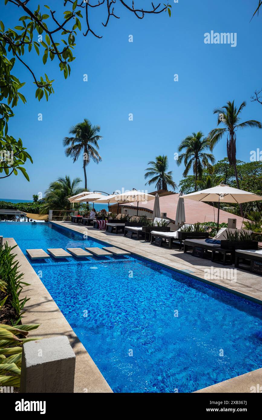 Swimming pool in a resort in El Zonte, surf town in La Libertad ...