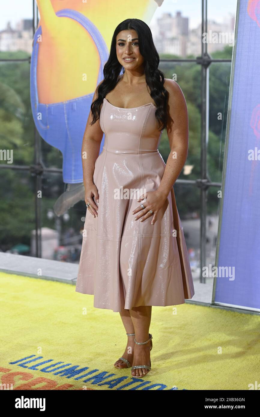 Dana gaier hi-res stock photography and images - Alamy