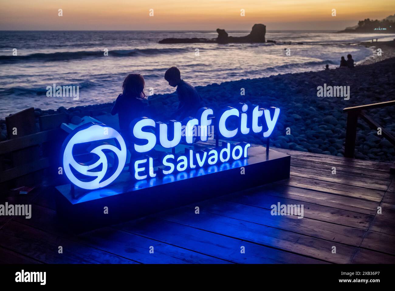 Surf city neon sign on the Beachfront in El Tunco, surf town in La ...