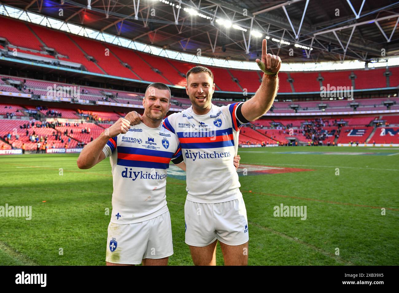 London, England - 8th June 2024 - Wakefield Trinity's Max Jowitt and ...