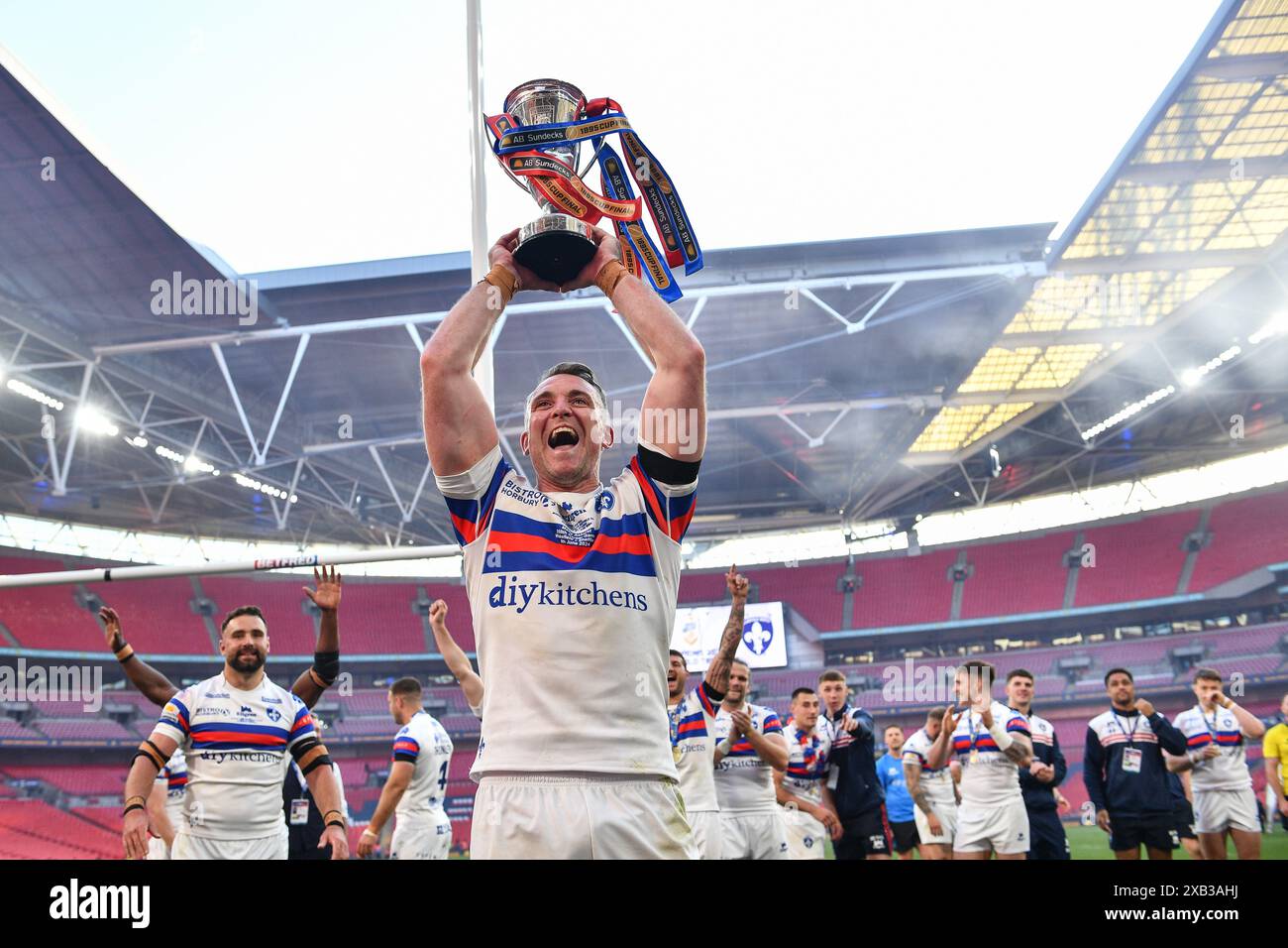 London, England - 8th June 2024 - Wakefield Trinity Captain Matty ...