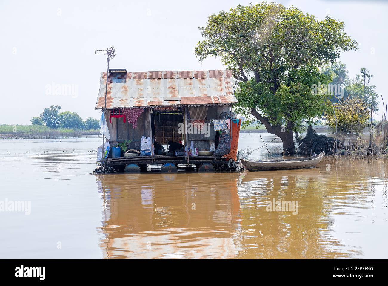 Floating cottage hi-res stock photography and images - Alamy