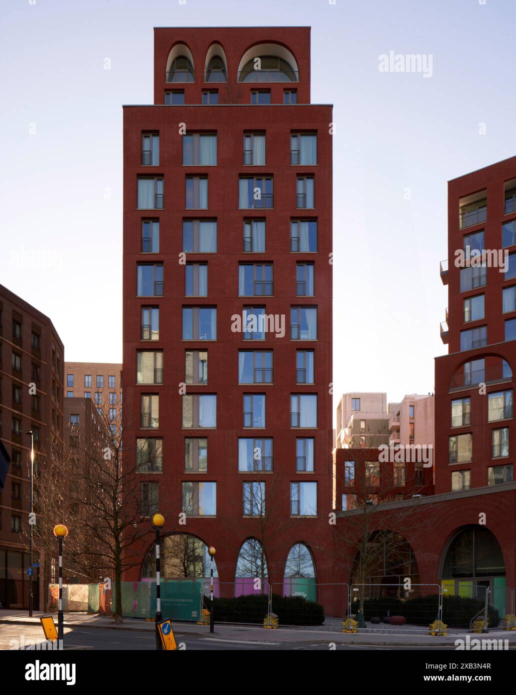 Front elevation of apartment tower on York Way. Cadence - King's Cross ...