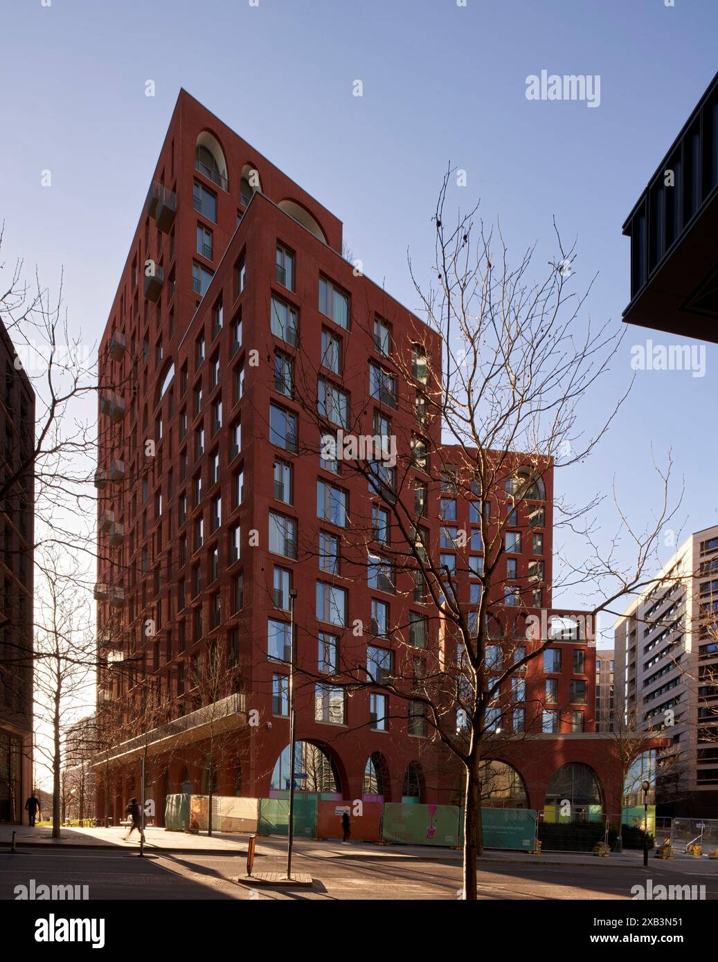 Building facades and Tapper Walk. Cadence - King's Cross, London ...