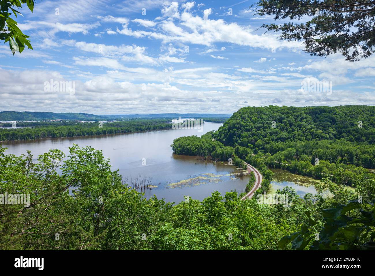 Mississippi River viewed from the bluffs at Effigy Mounds National ...