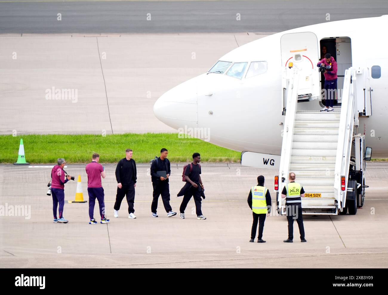 Ezri konsa uefa euro 2024 hi-res stock photography and images - Alamy
